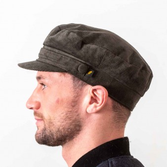 Caps